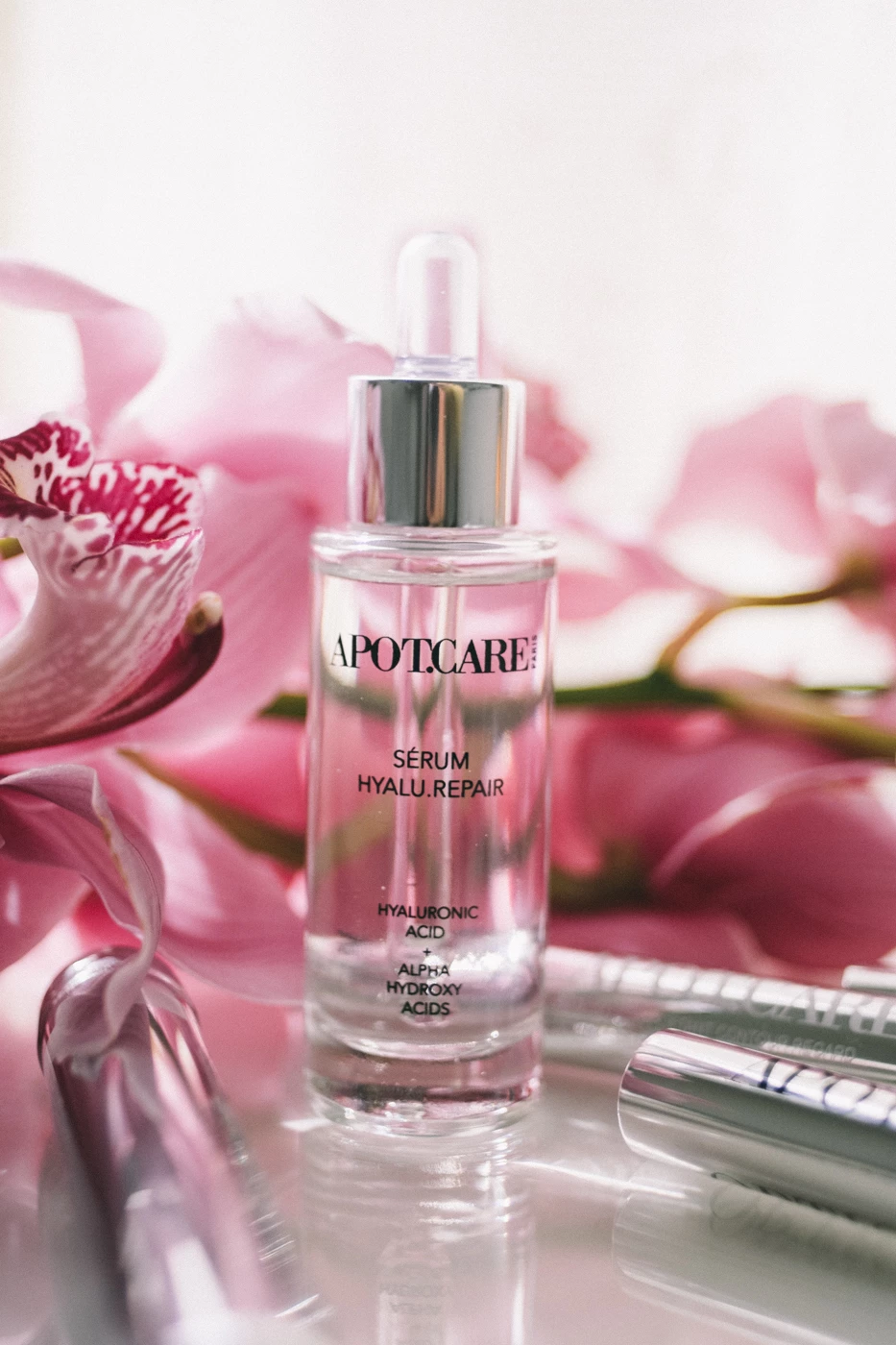 APOT.CARE cosmetics Full month test and review | Licorne Magazine